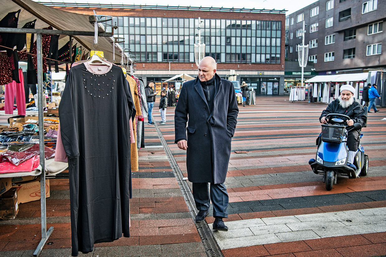 Felix Rottenberg keert terug naar de Akbarstraat: ‘Ik geloof in deze buurt’