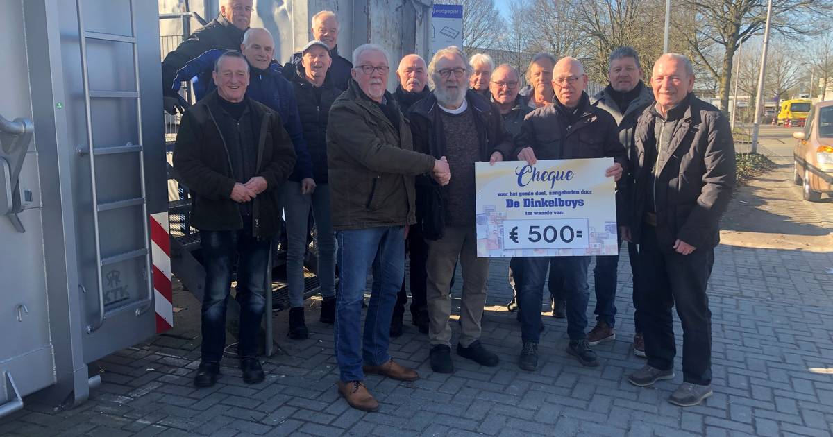Veteranen van Dinkelboys schenken Voedselbank Losser 500 euro | Losser ...
