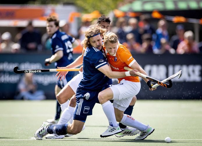 Pinoké verrast Bloemendaal in historische mannenfinale, hockeysters ...
