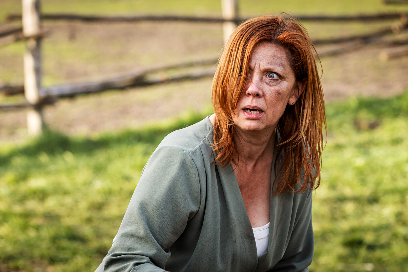 VINGER AAN DE SOAP. Afscheid nemen in ‘Thuis’ en een nieuwe look voor ...