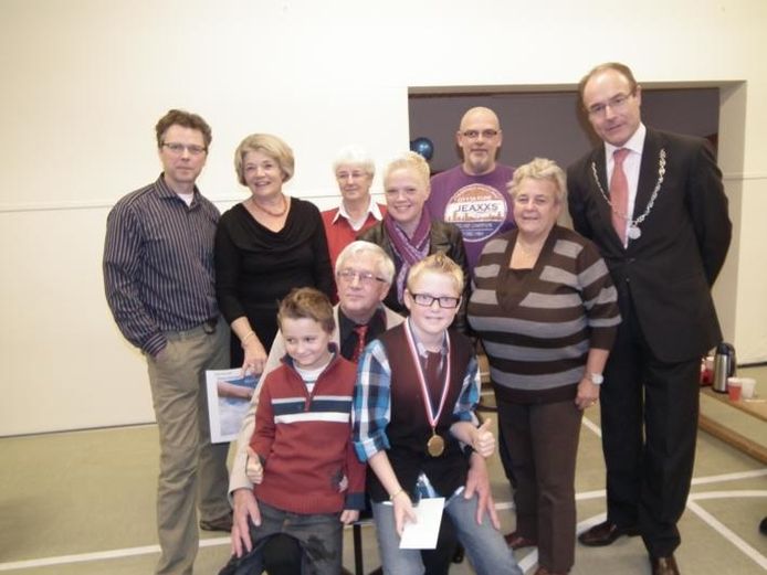 Kinderlintje voor 'neefje-redder' Sam de Groen | Bergen op Zoom ...