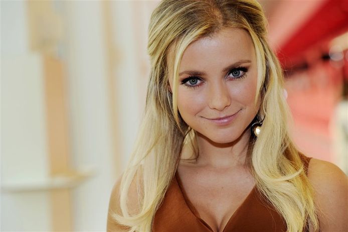 ‘Verdwenen’ Gigi Ravelli toch weer terug in de spotlights | Show | AD.nl