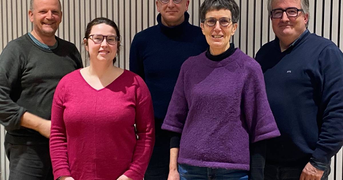 Marc Bellinckx (Sander) legt eed af als nieuw raadslid | Kontich | hln.be