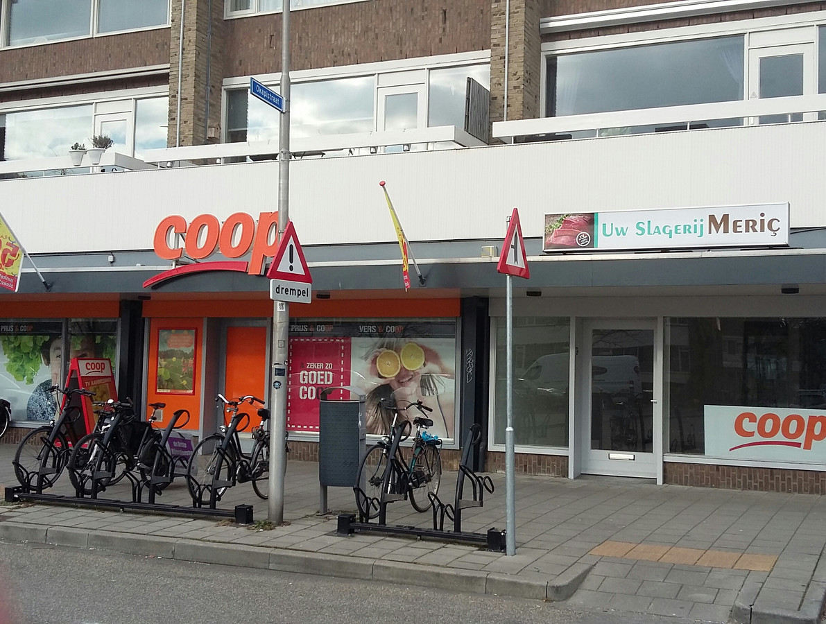 Coop neemt er een winkelpand bij | Foto | gelderlander.nl