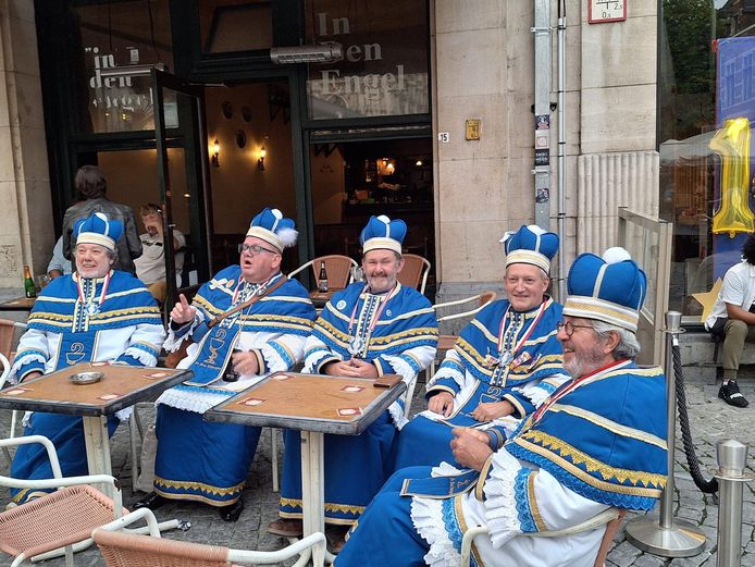 Leuven verwelkomt de Blaa Biskoppen: “Als voorbode van pausbezoek ...