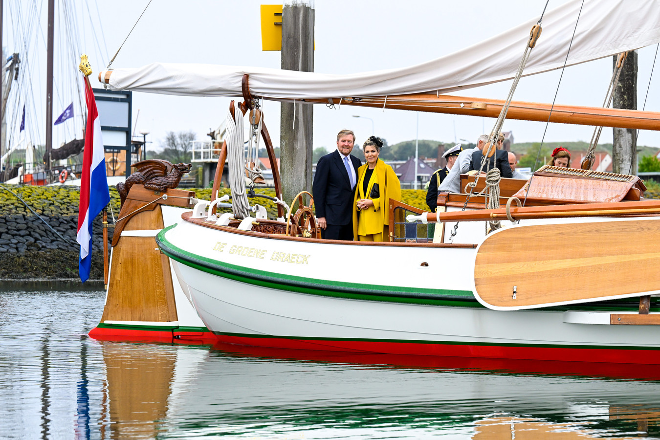 Willem-Alexander en Máxima slapen op zeiljacht De Groene Draeck van ...