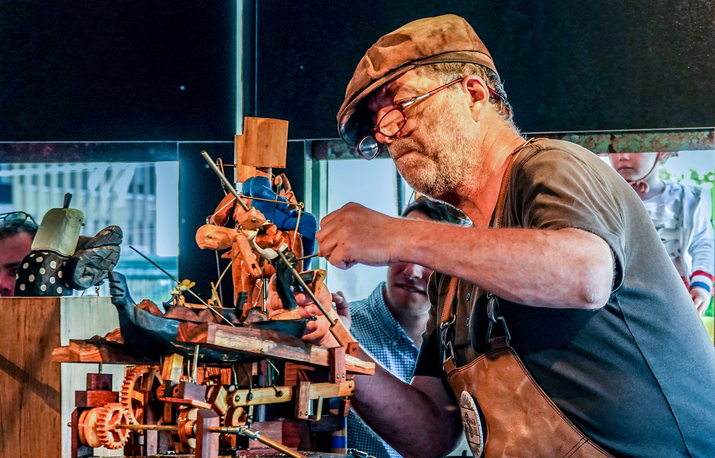 SINKSEN 23. Automata Carrousel op Grote Markt al gespot? Je brengt er ...