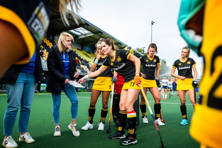Marieke Dijkstra is een van de weinige vrouwelijke coaches in nationale ...