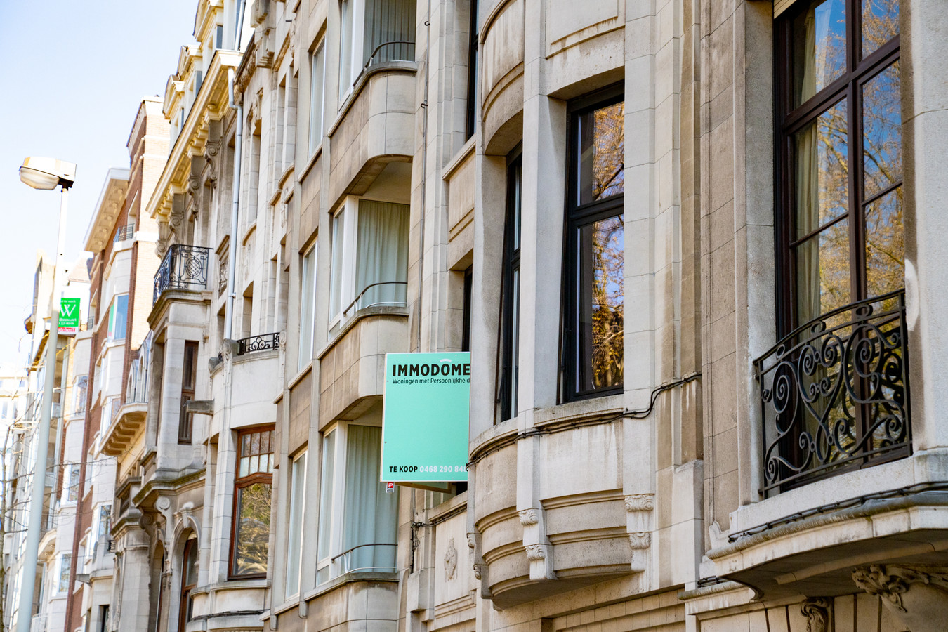 BINNENKIJKER. Prachtige art-decowoning op Jan Van Rijswijcklaan: “In ...