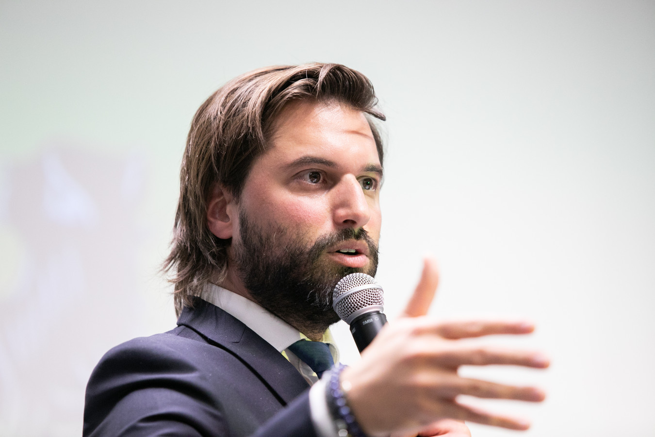 Georges-Louis Bouchez poursuivi en justice par la FGTB pour ...