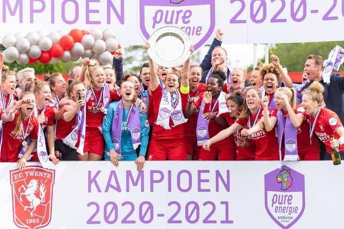 Van de eerste schaaluitreiking tot en met de negende voor ...