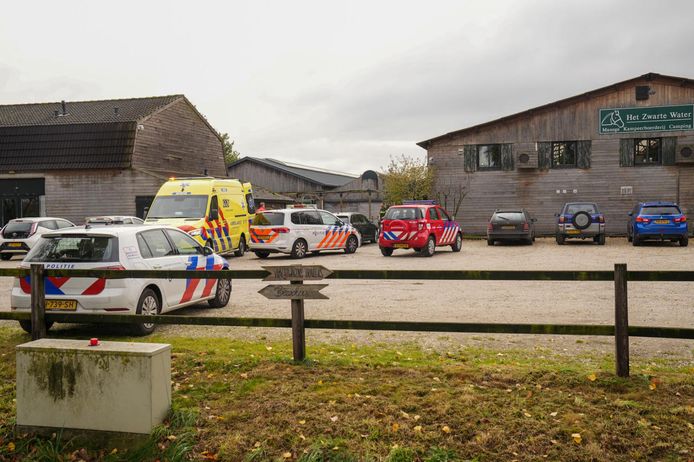Ruiter gewond bij val van paard op manege in De Mortel | De Peel | ed.nl
