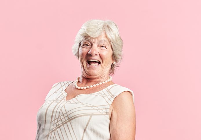 Frieda van ‘Hotel Romantiek’ is 21 jaar weduwe: “Terug een man? Dat mag ...