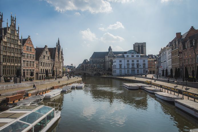 Bootjes van Gent varen weer uit, nu nog wachten op passagiers | Gent ...