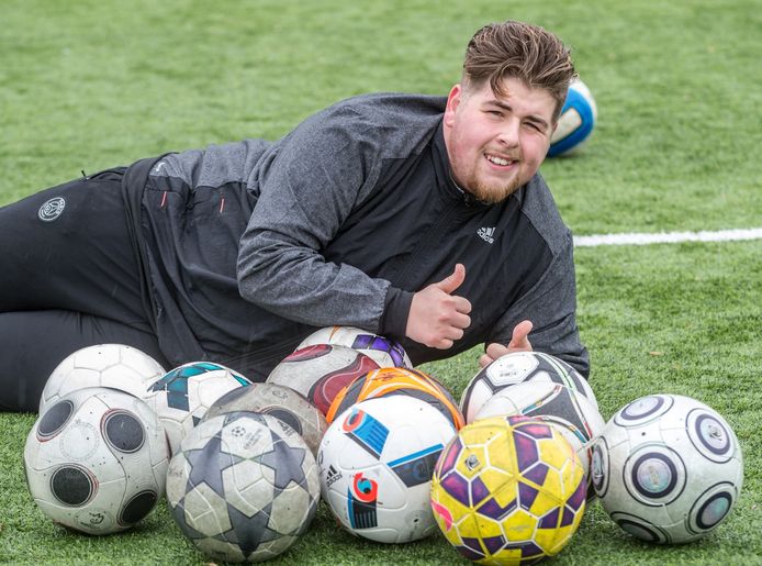 Zwolse Bas van Velzen naast vrijetrappenspecialist ook commentator ...