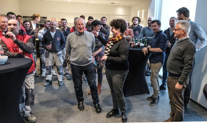 Meuleman zwaait Terry (60) na 40 jaar uit: “We loven haar loyaliteit ...