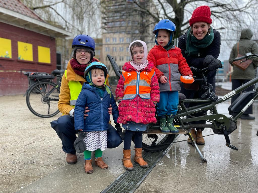 Actiegroepen bezetten Gentse ring na ongeval met 13-jarige fietser: “Ik ...