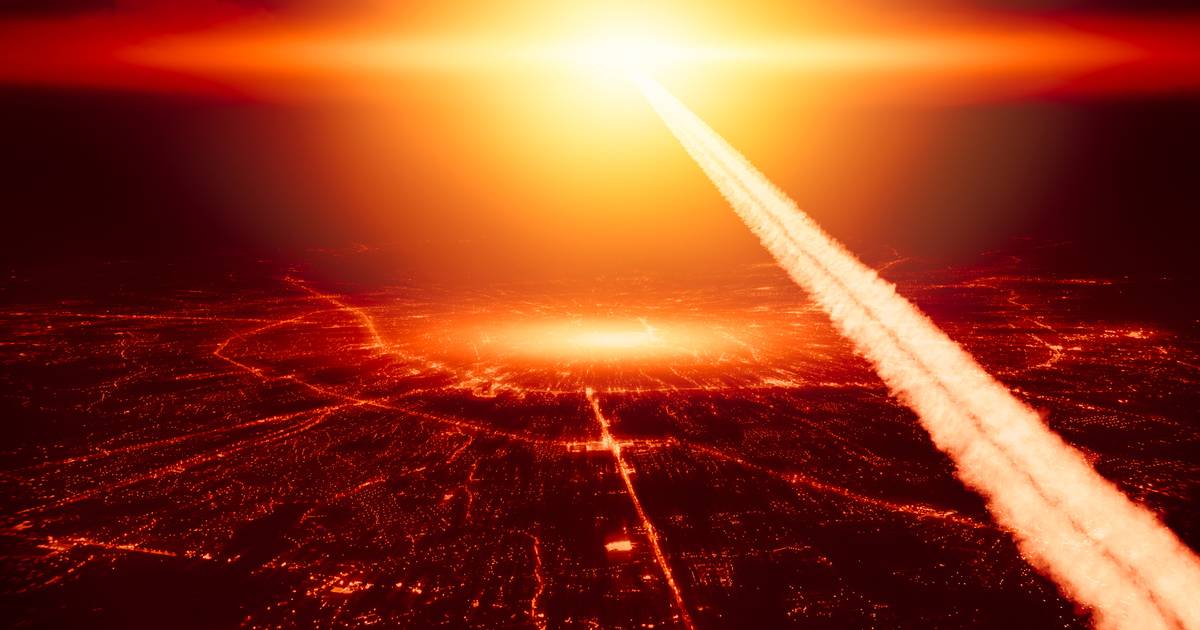 Satan 2: le missile nucléaire russe capable de raser un pays entier ...