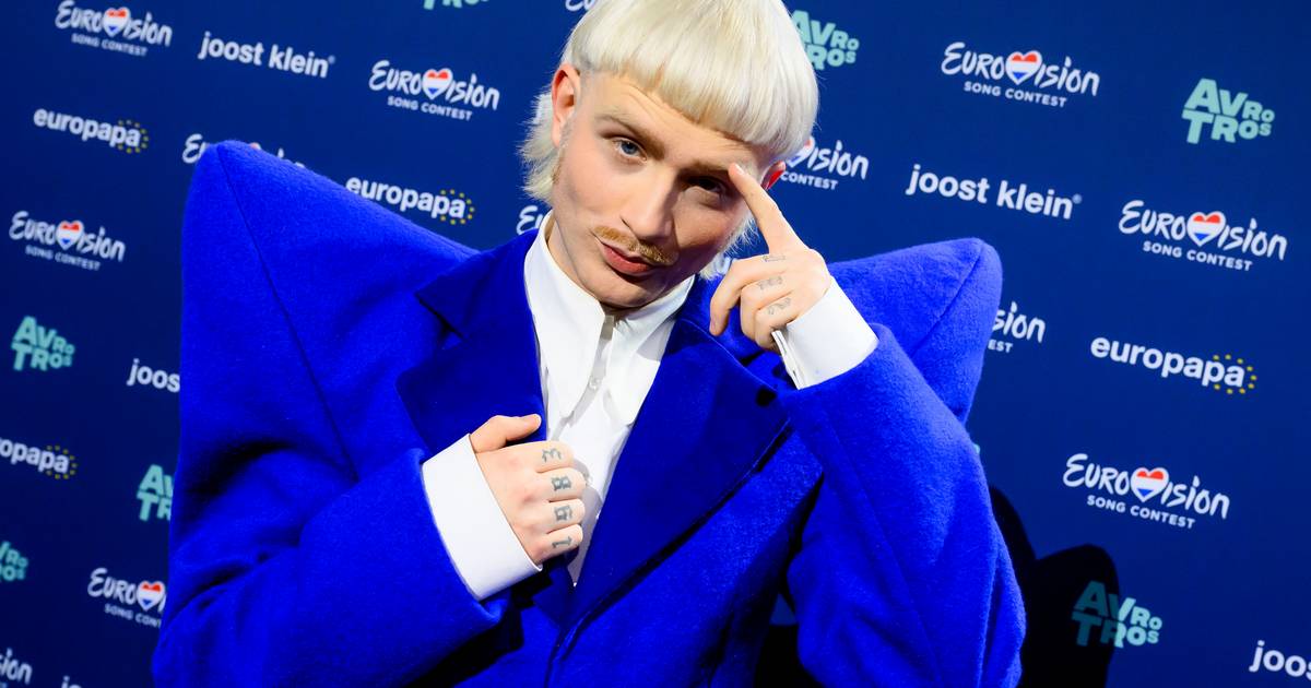 Joost Klein brengt Europapa voor het eerst live: verbod op smartphones ...