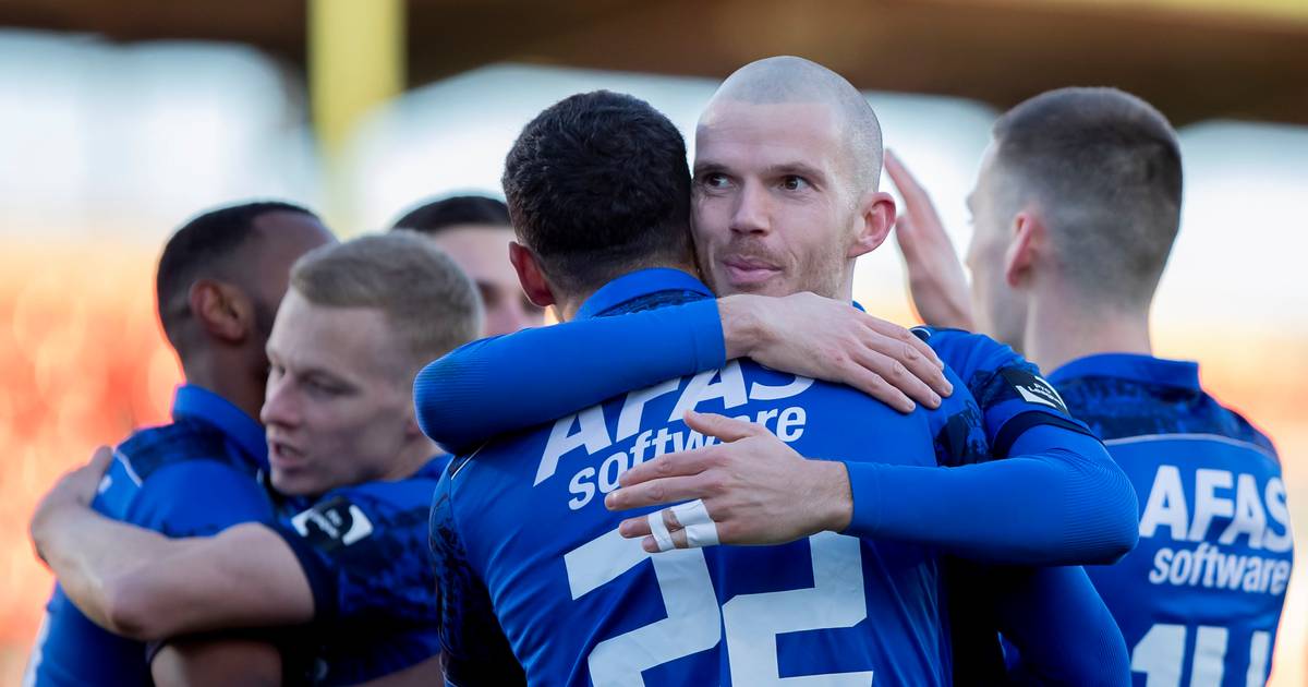 Geoffry Hairemans effent het pad voor KV Mechelen op bezoek in Seraing ...