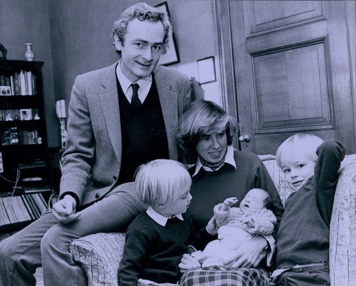 Gravin Zu Castell Rüdenhausen en voormalig bewoonster van Kasteel ...