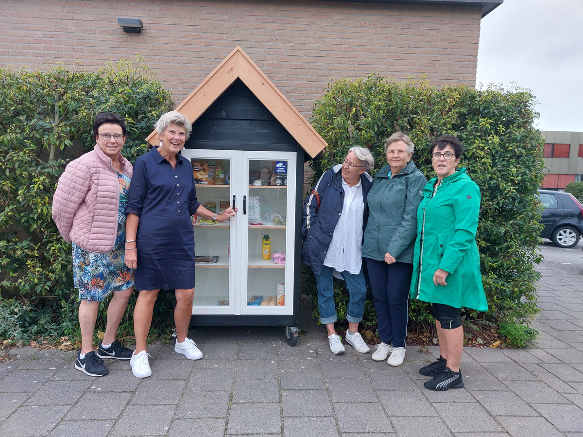 Benschop heeft buurtkastje voor inwoners die moeilijk rondkomen ... Benschop heeft buurtkastje voor inwoners die moeilijk rondkomen ...