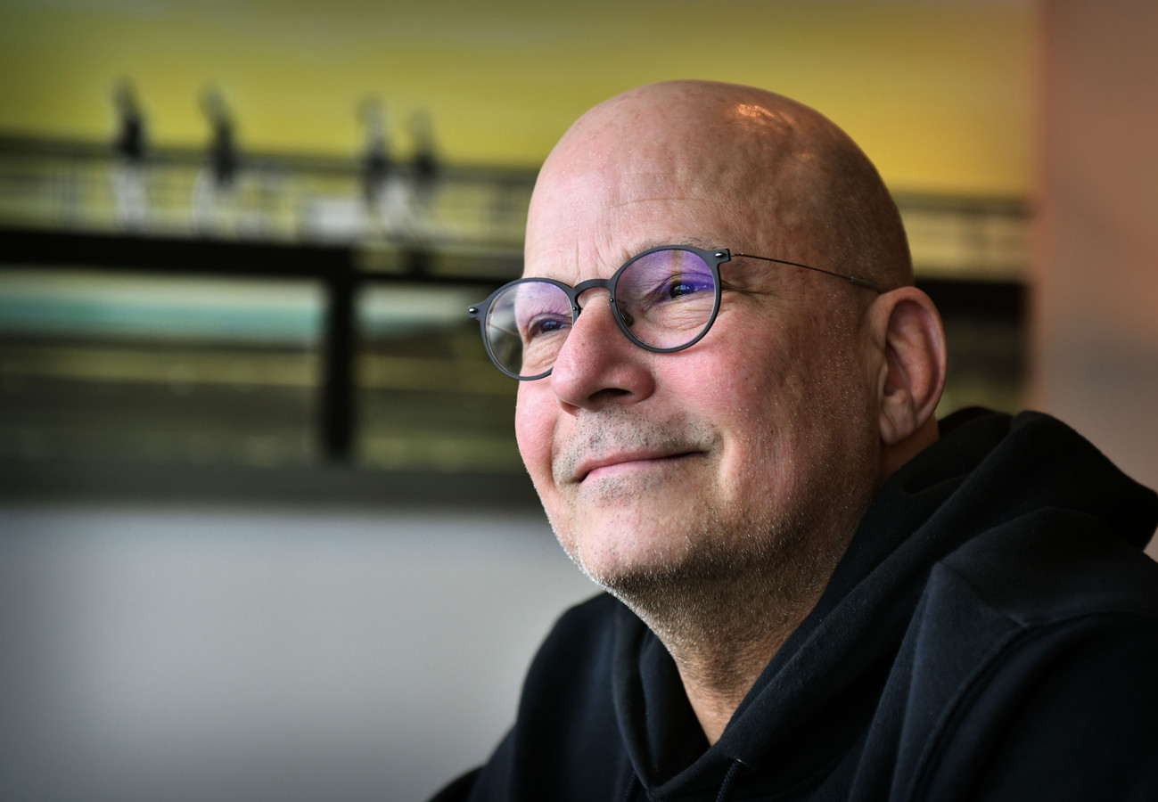 Hoe oud-Enschedeër Eelco Meuleman vrolijk werd van het bericht dat hij ongeneeslijk ziek is ...