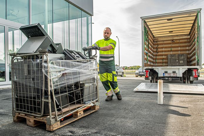 Driekwart wasmachines in containerpark zijn nog bruikbaar ...