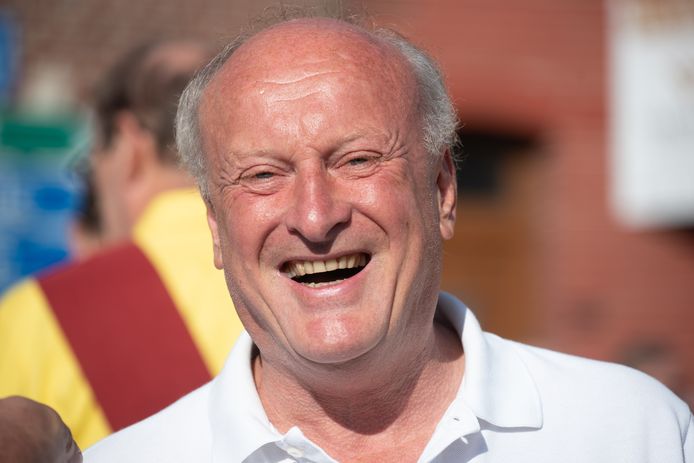 Eerste normale Sint-Hermesommegang na corona brengt een massa ...