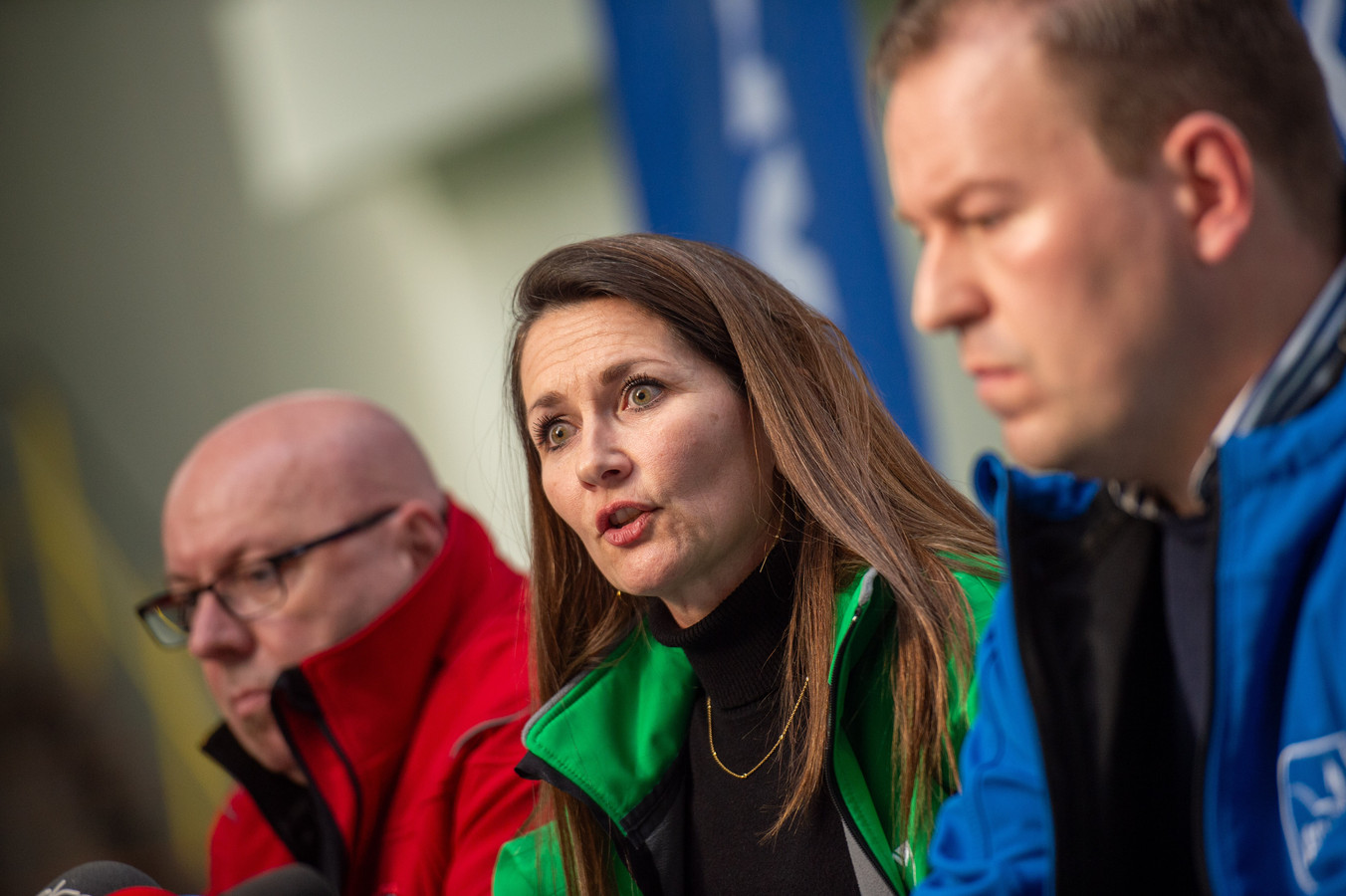 Van Hool liet alle aandelen na aan zijn 8 zonen, zijn 2 dochters kregen ...