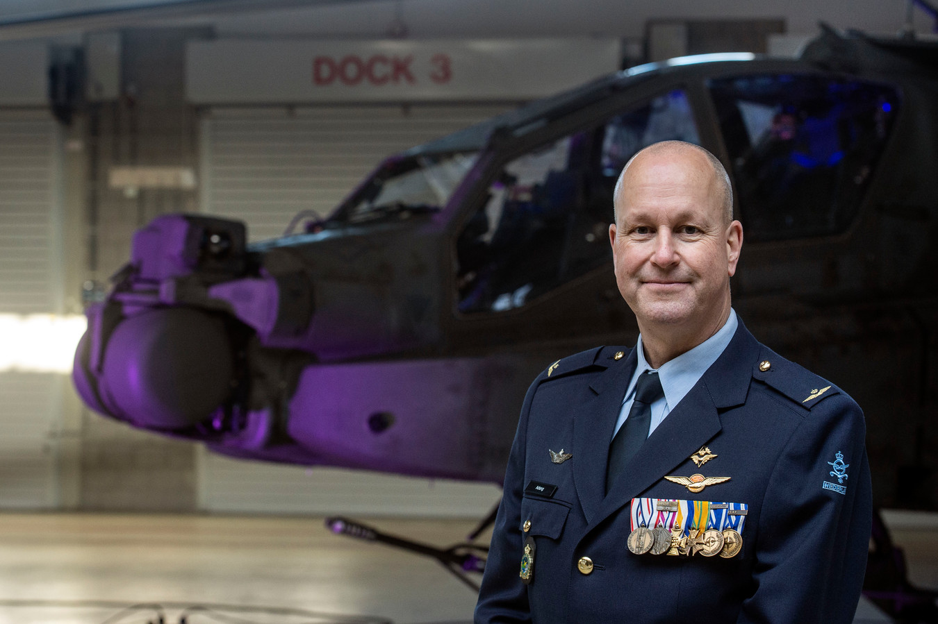 Gesprekken met omwonenden maakten droombaan Robert Adang op vliegbasis ...