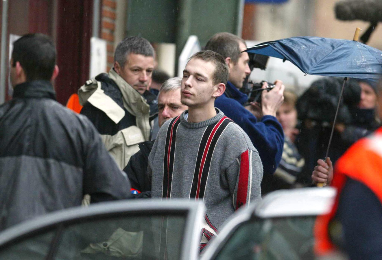 “Hoofd van cafébaas ingeslagen met een kandelaar”: hoe twee broers een ...