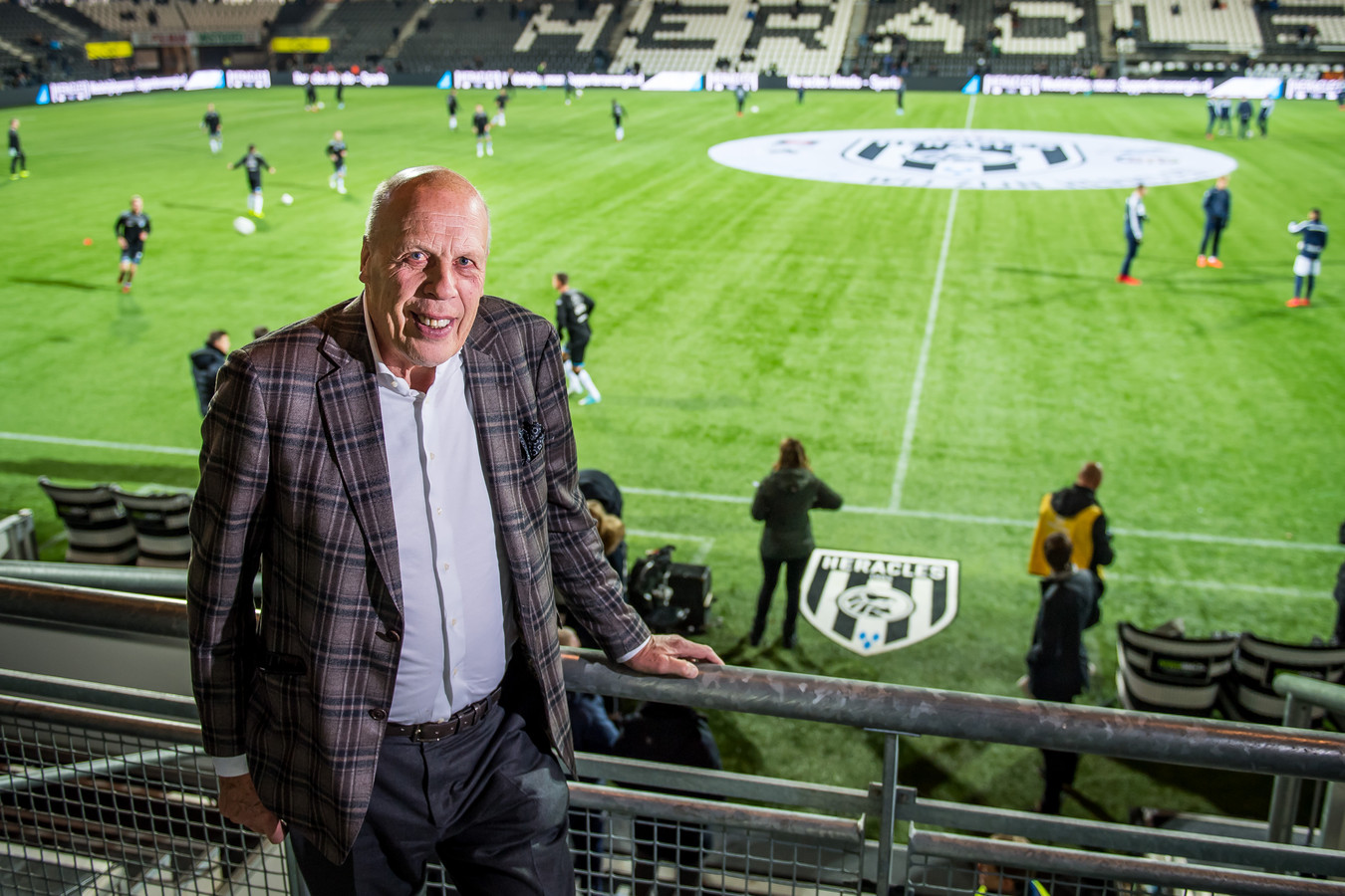 Gemist? Zorgen over asbestsanering in Twente en clubiconen over de ...