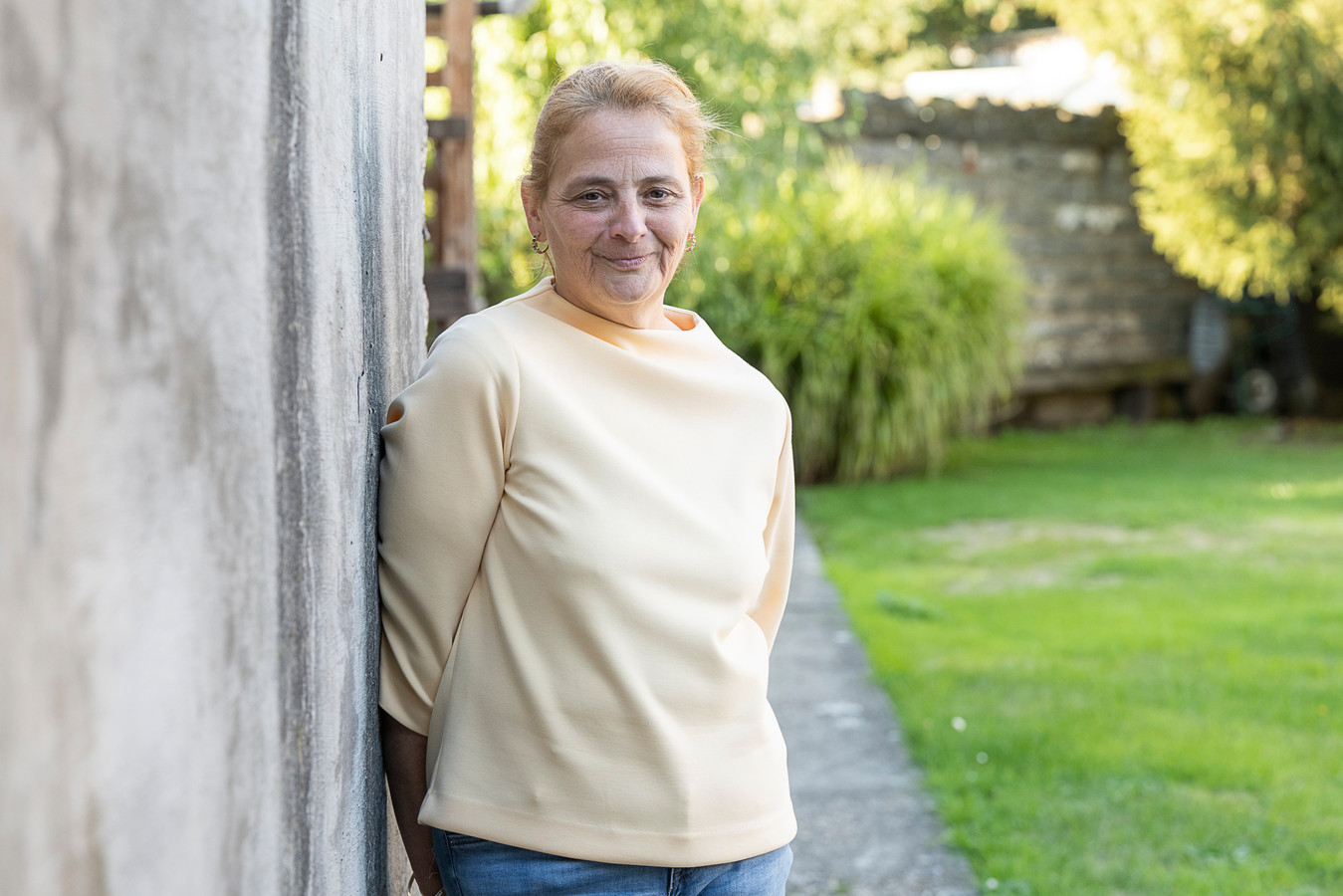 Annemie (53) sloot vrede met de moordenaar van haar broer: “Het is niet ...