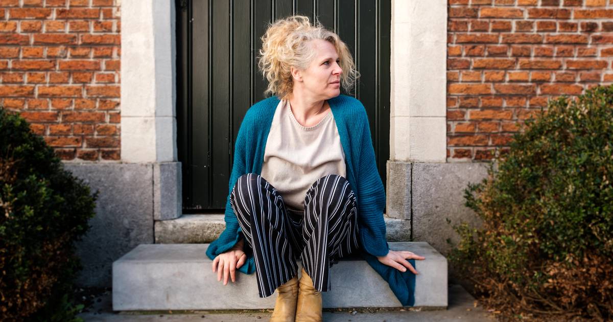 Actrice en zangeres Marijke Umans stelt gedichtenbundel voor ...