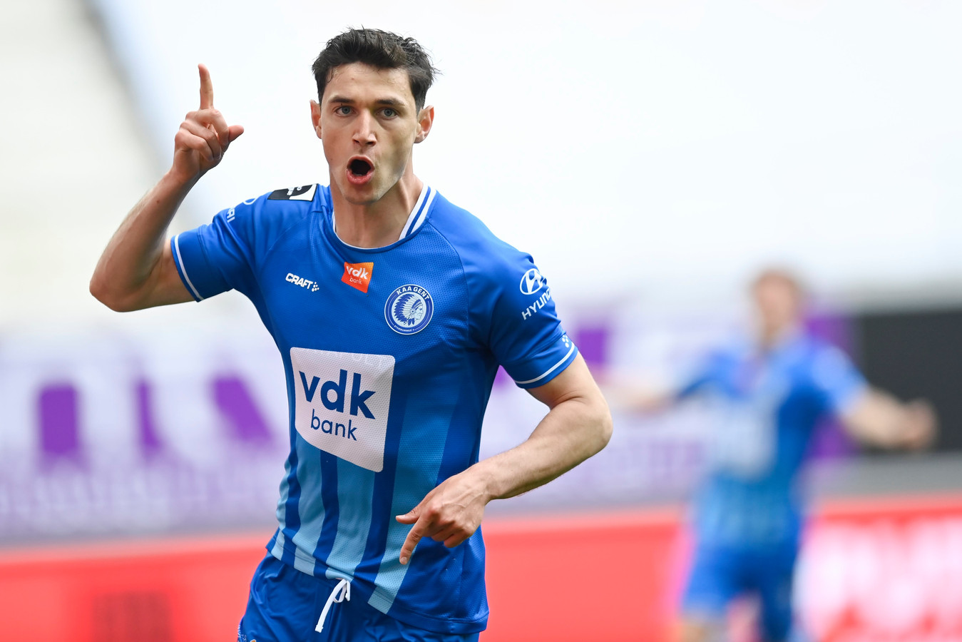 Roman Yaremchuk en route vers Benfica pour 15 millions d’euros | Foto ...