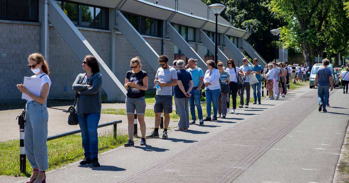 Vraag naar prikken loopt sterk op; GGD Brabant Zuidoost gaat weer elke ...