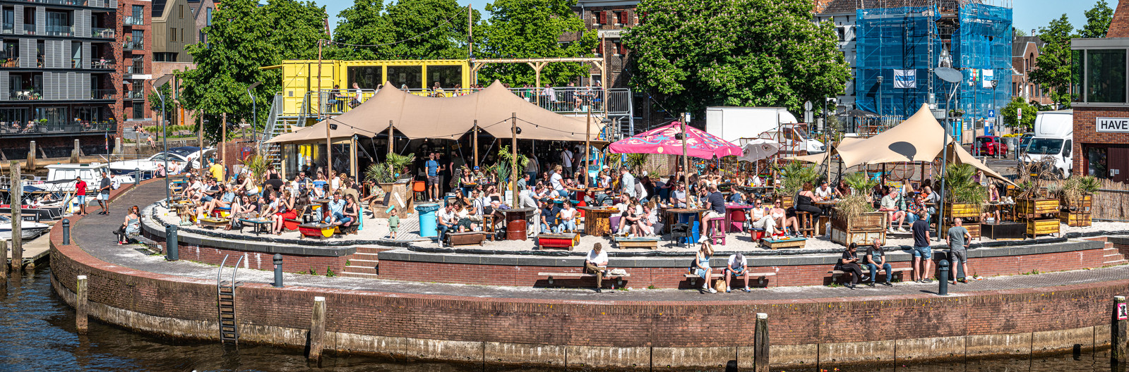 Stadsstrand in Zwolle knallend van start: ‘De zon is onze marketing ...