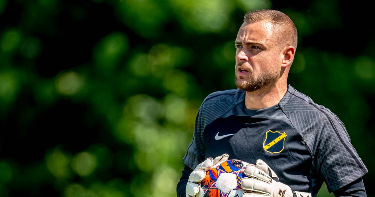 Fitter en afgevallen NAC-doelman Kortsmit heeft geen last van stress, spanning, of druk: ‘Ik ...