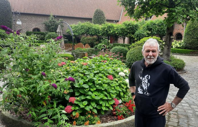 Stoere PSV-held Eric Gerets (70) leeft met zwaar lichamelijk ongemak en ziet einde naderen: ‘Ik ...
