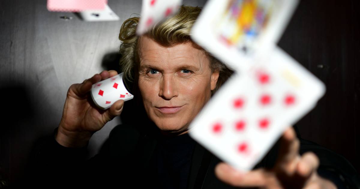 Hans Klok werkt aan tv-programma met nieuwe generatie goochelaars | Show | ed.nl