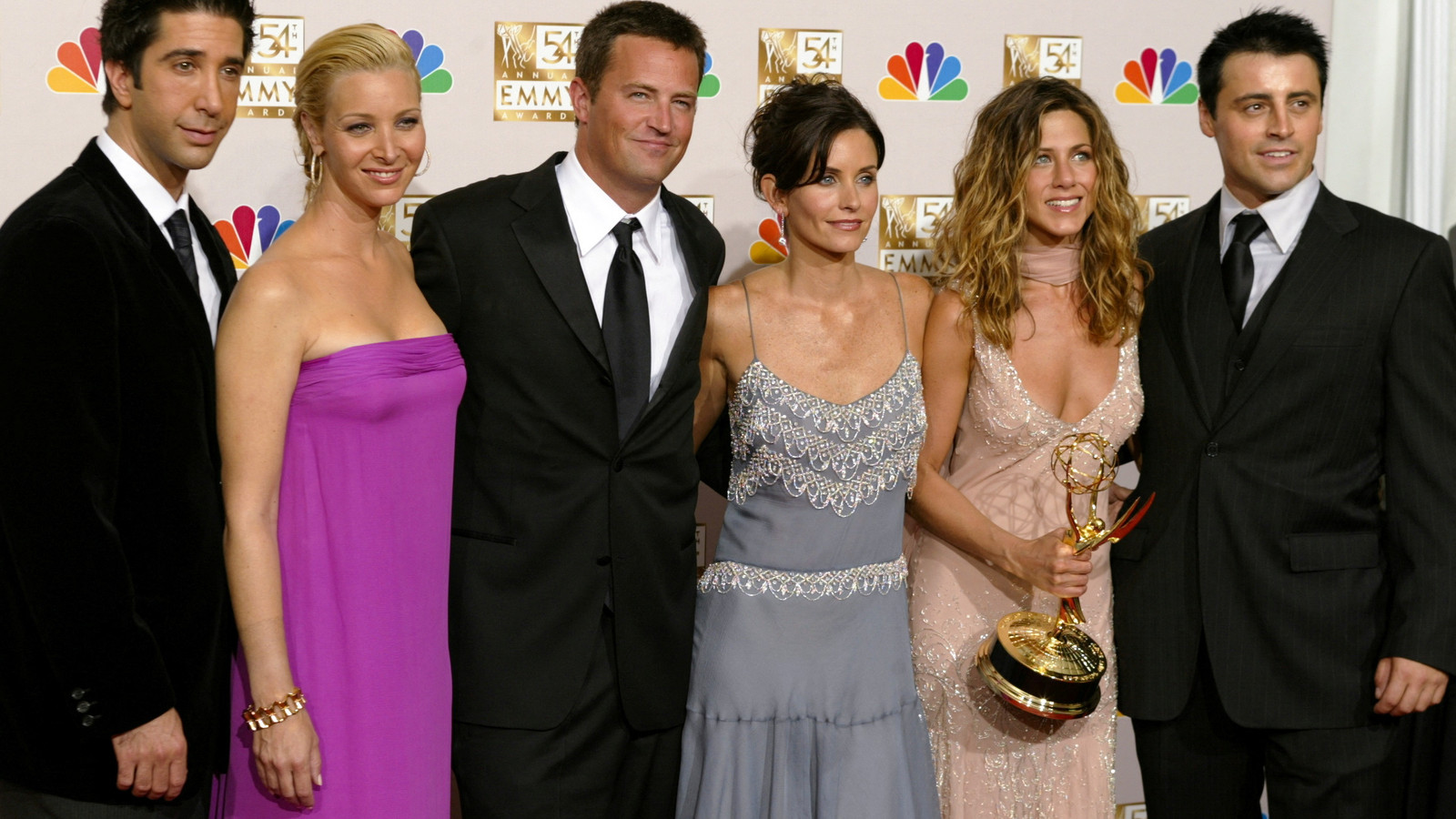 Friends-cast reageert voor het eerst op overlijden Matthew Perry ...