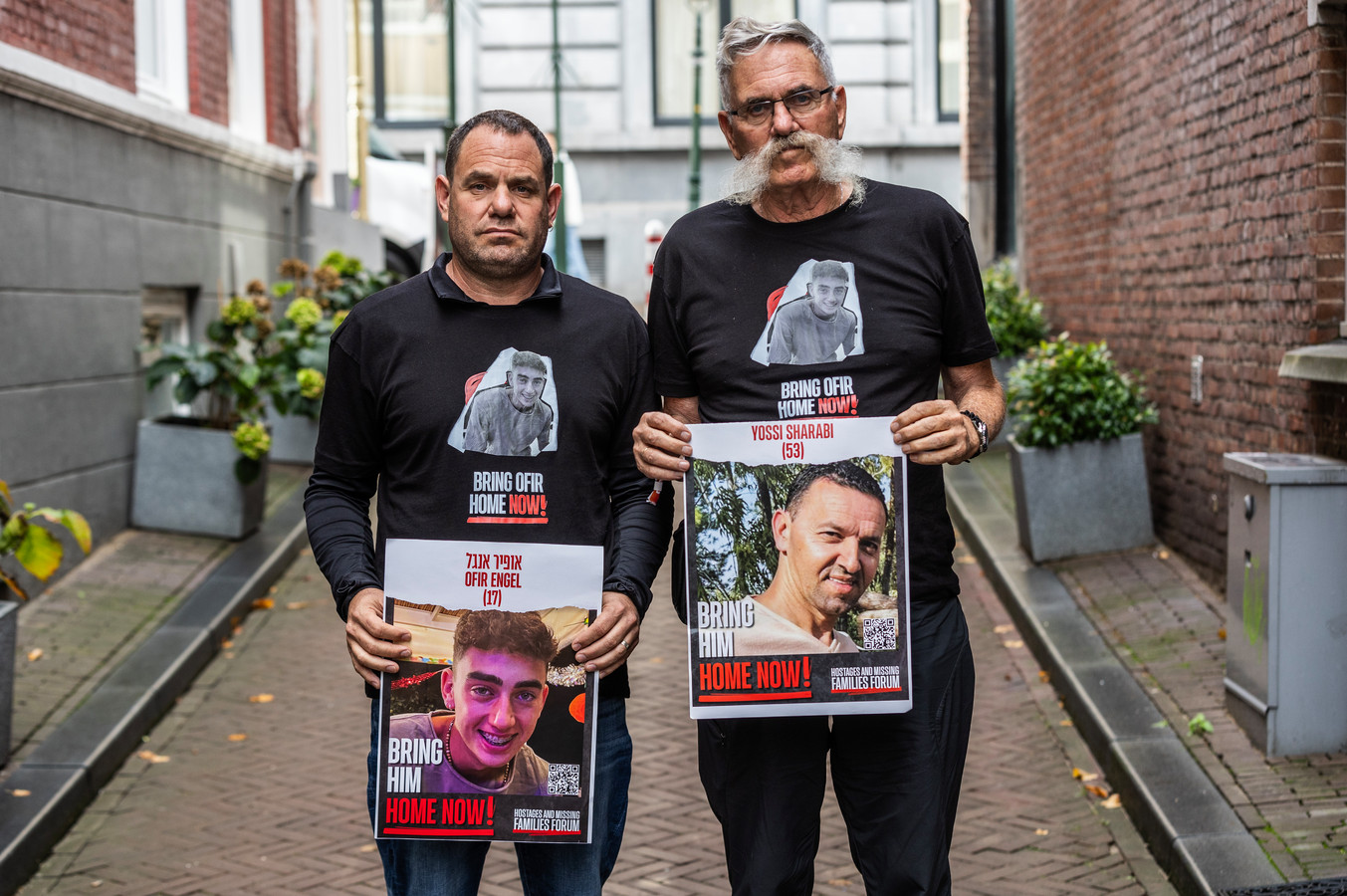 Nederlander Ofir Engel (18) na 54 dagen vrijgelaten door Hamas: ‘We ...