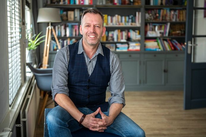 Skygge: bloedstollende jeugdroman van Middelburgse schrijver Mark de ...