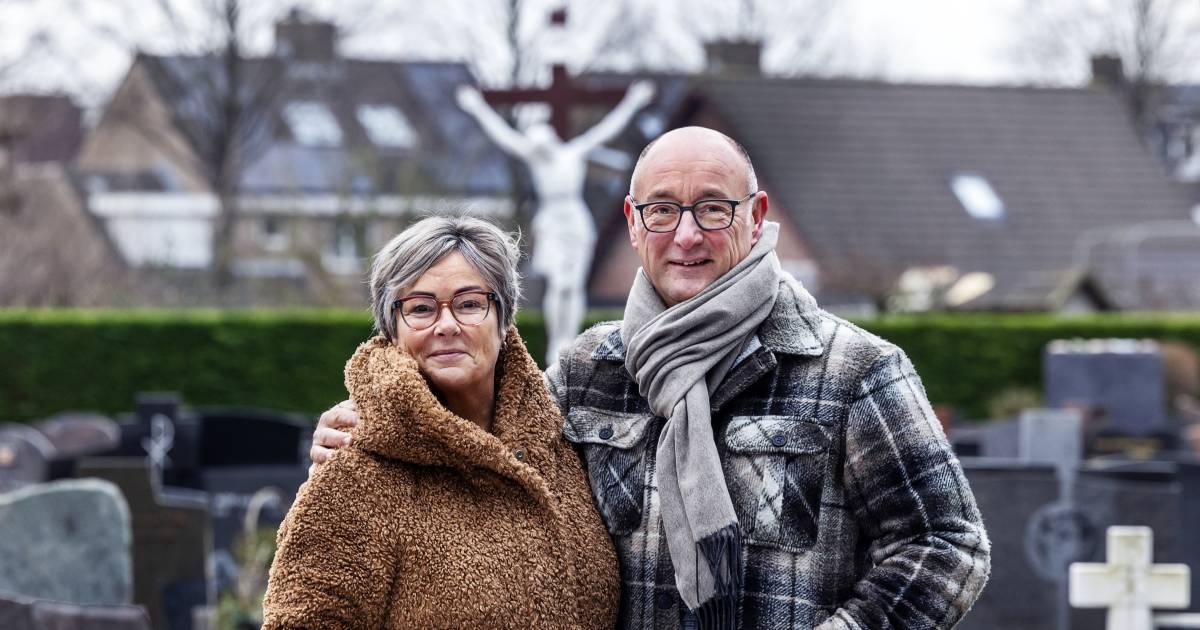 Voor zijn overlijden zei Hans: jij vindt een nieuwe liefde, en dat deed Paola (59) op de ...