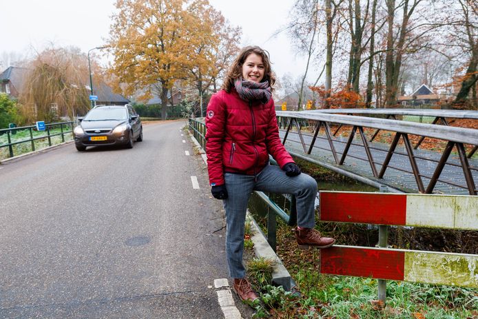 Inge was 11 toen ze geld inzamelde voor een fietspad, nu is ze 19 en is ...