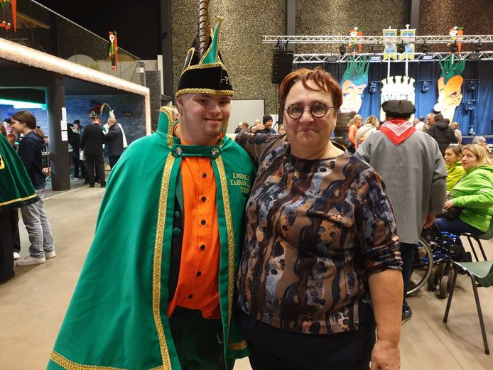 Maarten is eerste G-Prins Carnaval: “Hij droomt hier al van sinds hij ... Maarten is eerste G-Prins Carnaval: “Hij droomt hier al van sinds hij ...