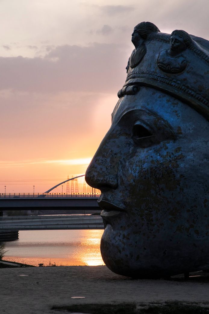 Romeins masker is magneet voor fotografen: zend je beelden in ...