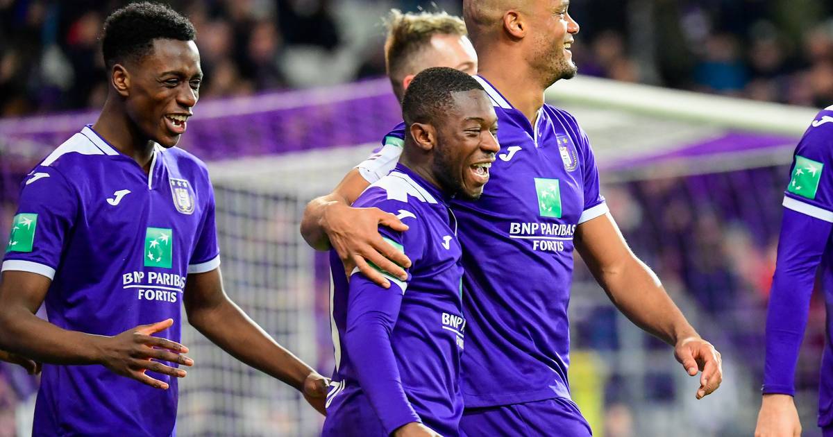 Anderlecht peut encore rêver des playoffs 1 après son large succès face ...
