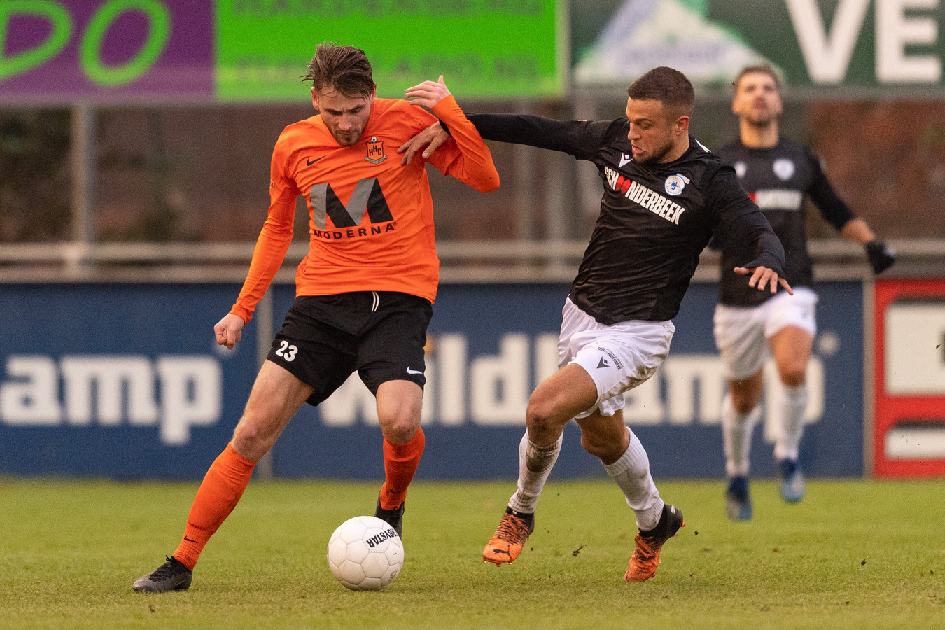 Indrukwekkende dag op Urk, HHC en Genemuiden zetten ongeslagen reeks ...